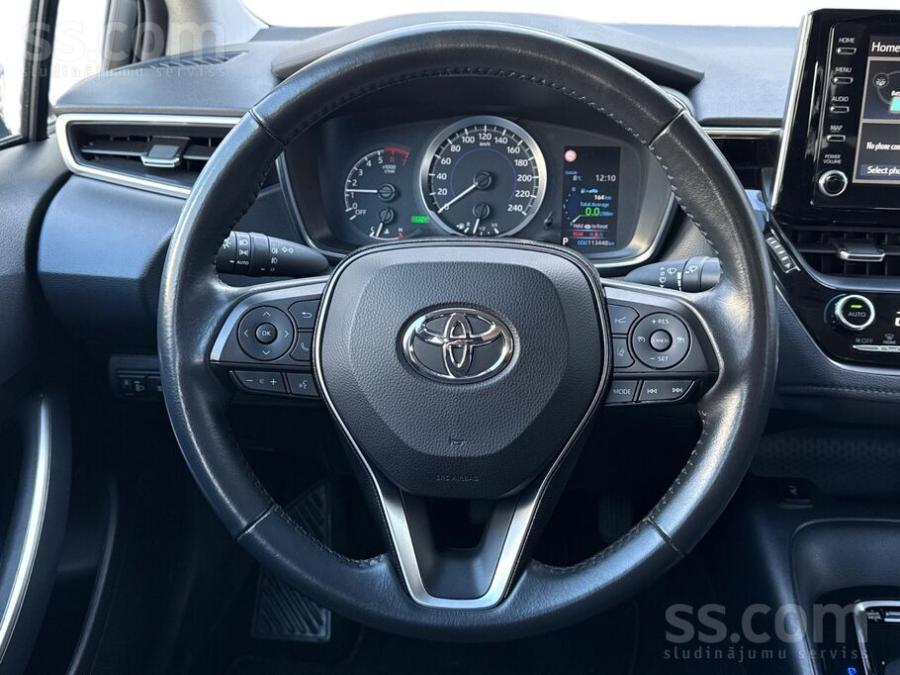 Balts Toyota Corolla 2020 Rīga, ar dzinēja tilpumu 1.80 L un nobraukumu 113 tūkst. km par 16490 €, foto 13 vietnē AUTOMOTO.COM.LV