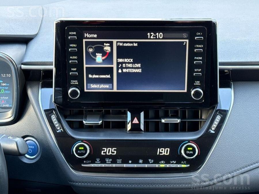 Balts Toyota Corolla 2020 Rīga, ar dzinēja tilpumu 1.80 L un nobraukumu 113 tūkst. km par 16490 €, foto 15 vietnē AUTOMOTO.COM.LV