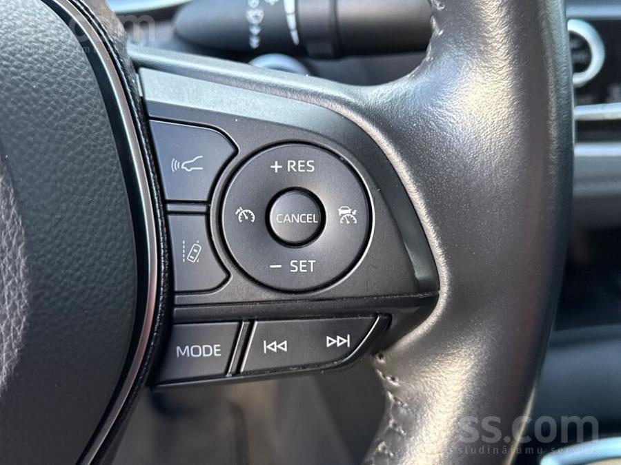 Balts Toyota Corolla 2020 Rīga, ar dzinēja tilpumu 1.80 L un nobraukumu 113 tūkst. km par 16490 €, foto 18 vietnē AUTOMOTO.COM.LV