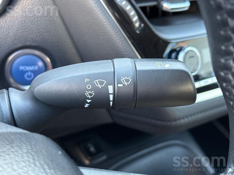 Balts Toyota Corolla 2020 Rīga, ar dzinēja tilpumu 1.80 L un nobraukumu 113 tūkst. km par 16490 €, foto 20 vietnē AUTOMOTO.COM.LV