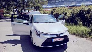 White Toyota Corolla 2020 in Klaipeda, with an engine capacity of 1.80 L and mileage of 100 thousand km for 15250 €, photo 12 on AUTOMOTO.COM.LV