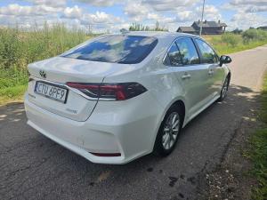Белый Тойота Королла 2020 в Вильнюс, объемом двигателя 1.80 л и пробегом 175 тыс. км за 10999 €, фото 8 на AUTOMOTO.COM.LV