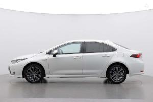 Balts Toyota Corolla 2020 Viļņa, ar dzinēja tilpumu 1.80 L un nobraukumu 33 tūkst. km par 24900 €, foto 5 vietnē AUTOMOTO.COM.LV