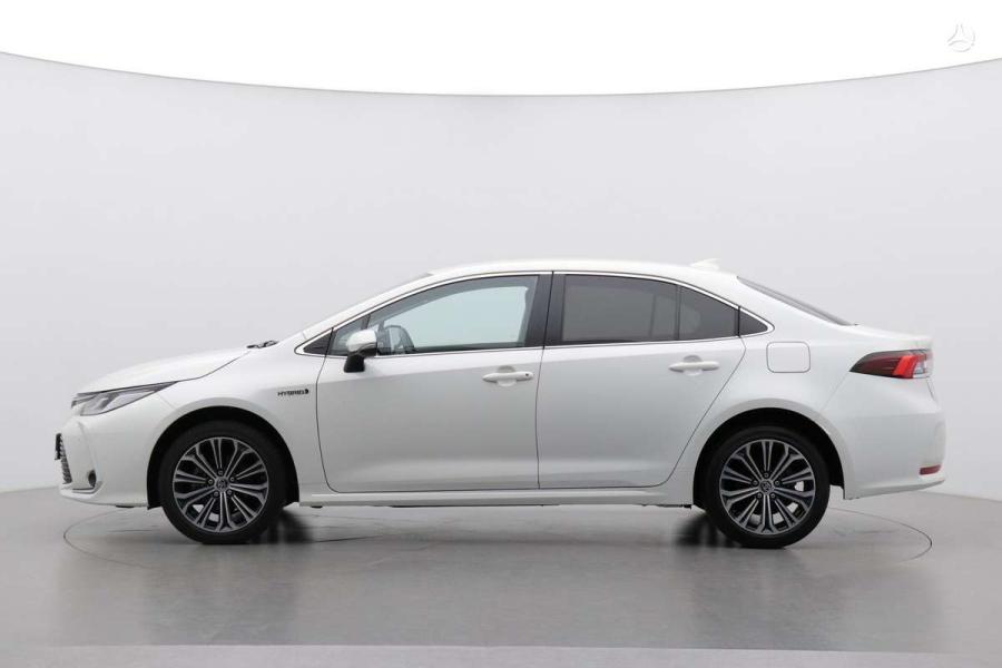 Balts Toyota Corolla 2020 Viļņa, ar dzinēja tilpumu 1.80 L un nobraukumu 33 tūkst. km par 24900 €, foto 5 vietnē AUTOMOTO.COM.LV