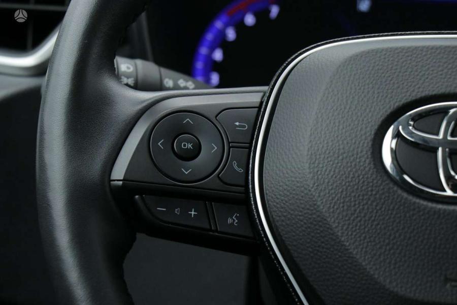 Balts Toyota Corolla 2020 Viļņa, ar dzinēja tilpumu 1.80 L un nobraukumu 33 tūkst. km par 24900 €, foto 30 vietnē AUTOMOTO.COM.LV
