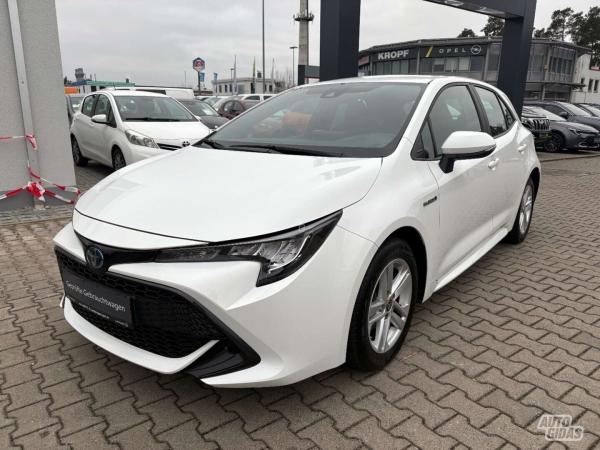 Balts Toyota Corolla 2021 Kauņa, ar dzinēja tilpumu 1.80 L un nobraukumu 40 tūkst. km par 22390 €, foto 2 vietnē AUTOMOTO.COM.LV