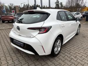 Balts Toyota Corolla 2021 Kauņa, ar dzinēja tilpumu 1.80 L un nobraukumu 40 tūkst. km par 22390 €, foto 4 vietnē AUTOMOTO.COM.LV