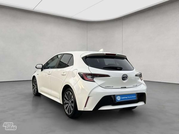 Balts Toyota Corolla 2021 Kauņa, ar dzinēja tilpumu 1.80 L un nobraukumu 13 tūkst. km par 24830 €, foto 3 vietnē AUTOMOTO.COM.LV