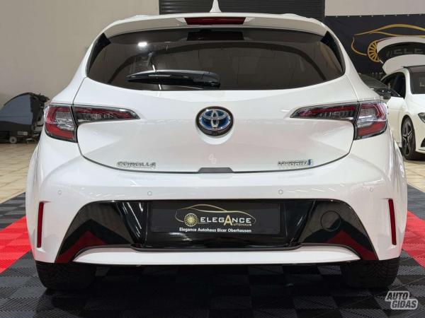 White Toyota Corolla 2021 in Kaunas, with an engine capacity of 1.80 L and mileage of 39 thousand km for 24357 €, photo 6 on AUTOMOTO.COM.LV