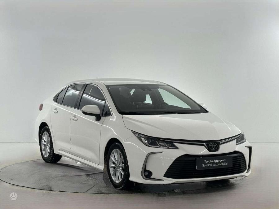 Balts Toyota Corolla 2021 Viļņa, ar dzinēja tilpumu 1.49 L un nobraukumu 128 tūkst. km par 14900 €, foto 8 vietnē AUTOMOTO.COM.LV