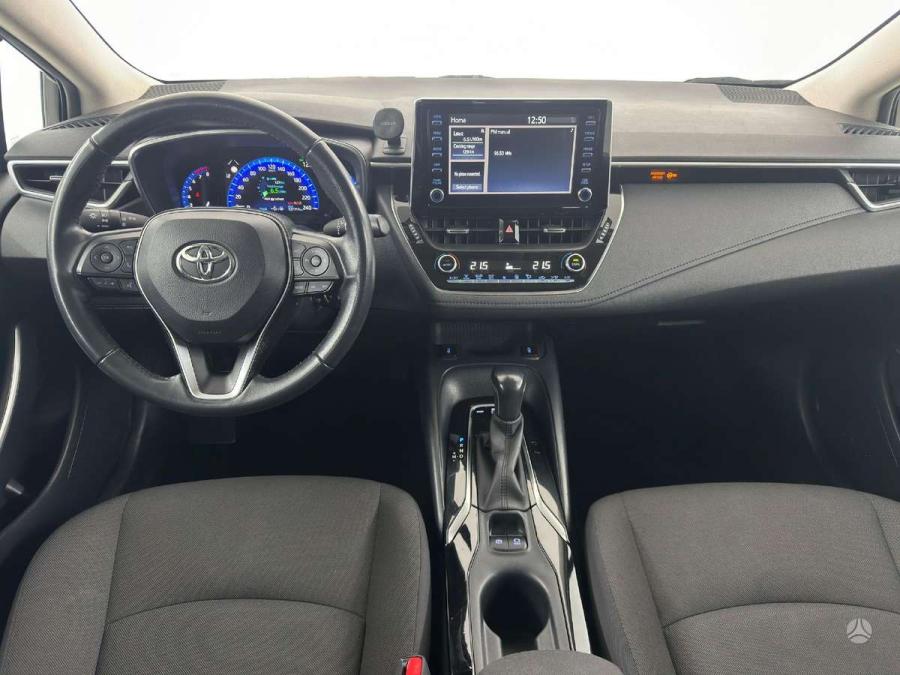 Balts Toyota Corolla 2021 Viļņa, ar dzinēja tilpumu 1.49 L un nobraukumu 128 tūkst. km par 14900 €, foto 11 vietnē AUTOMOTO.COM.LV