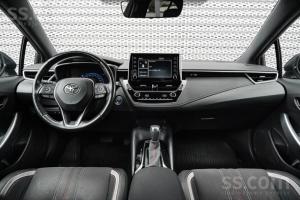 Balts Toyota Corolla 2021 Rīga, ar dzinēja tilpumu 1.80 L un nobraukumu 59 tūkst. km par 20400 €, foto 7 vietnē AUTOMOTO.COM.LV