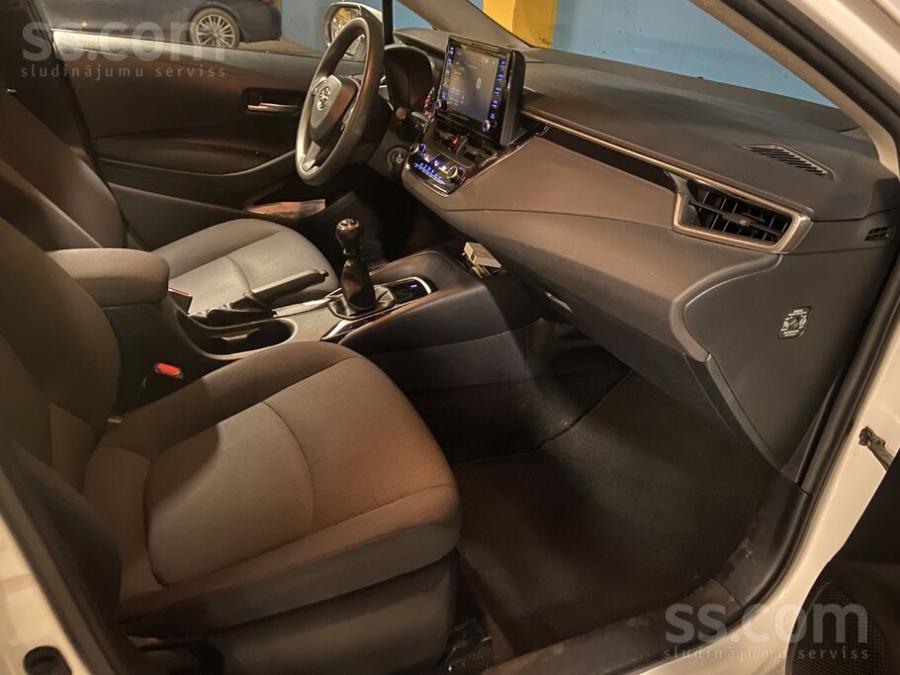 Balts Toyota Corolla 2021 Rīga, ar dzinēja tilpumu 1.50 L un nobraukumu 51 tūkst. km par 13800 €, foto 8 vietnē AUTOMOTO.COM.LV
