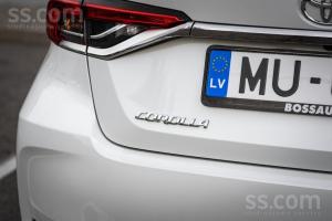 Balts Toyota Corolla 2021 Rīga, ar dzinēja tilpumu 1.50 L un nobraukumu 40 tūkst. km par 15500 €, foto 9 vietnē AUTOMOTO.COM.LV