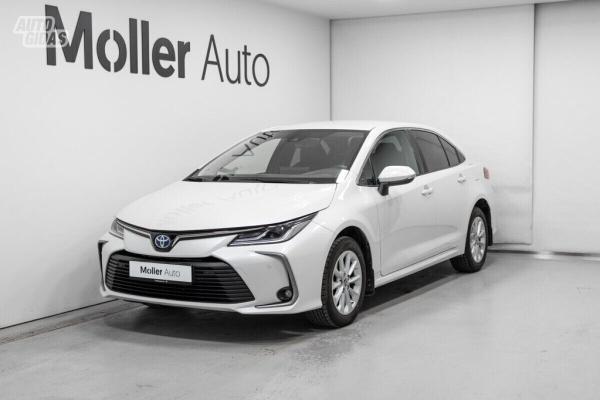 Balts Toyota Corolla 2022 Viļņa, ar dzinēja tilpumu 1.80 L un nobraukumu 123 tūkst. km par 18900 €, foto  vietnē AUTOMOTO.COM.LV