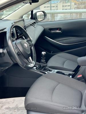 Balts Toyota Corolla 2022 Tallina, ar dzinēja tilpumu 1.50 L un nobraukumu 54 tūkst. km par 16100 €, foto 11 vietnē AUTOMOTO.COM.LV