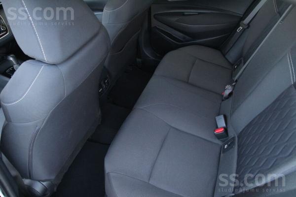 Balts Toyota Corolla 2022 Rīga, ar dzinēja tilpumu 1.50 L un nobraukumu 28 tūkst. km par 17300 €, foto 6 vietnē AUTOMOTO.COM.LV