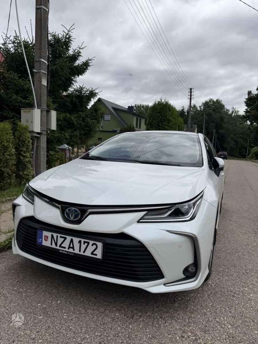 Balts Toyota Corolla 2022 Viļņa, ar dzinēja tilpumu 1.80 L un nobraukumu 125 tūkst. km par 18200 €, foto 19 vietnē AUTOMOTO.COM.LV
