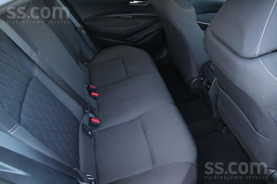 Balts Toyota Corolla 2022 Rīga, ar dzinēja tilpumu 1.50 L un nobraukumu 28 tūkst. km par 17300 €, foto 8 vietnē AUTOMOTO.COM.LV