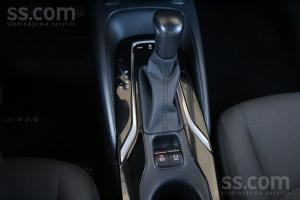 Balts Toyota Corolla 2022 Rīga, ar dzinēja tilpumu 1.50 L un nobraukumu 28 tūkst. km par 17300 €, foto 20 vietnē AUTOMOTO.COM.LV