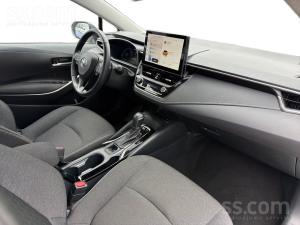 Balts Toyota Corolla 2024 Rīga, ar dzinēja tilpumu 1.80 L un nobraukumu 20 tūkst. km par 23590 €, foto 7 vietnē AUTOMOTO.COM.LV