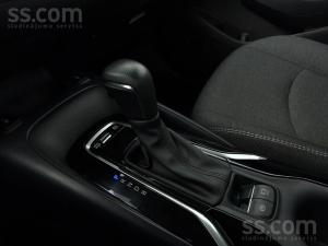 Balts Toyota Corolla 2024 Rīga, ar dzinēja tilpumu 1.80 L un nobraukumu 20 tūkst. km par 23590 €, foto 21 vietnē AUTOMOTO.COM.LV