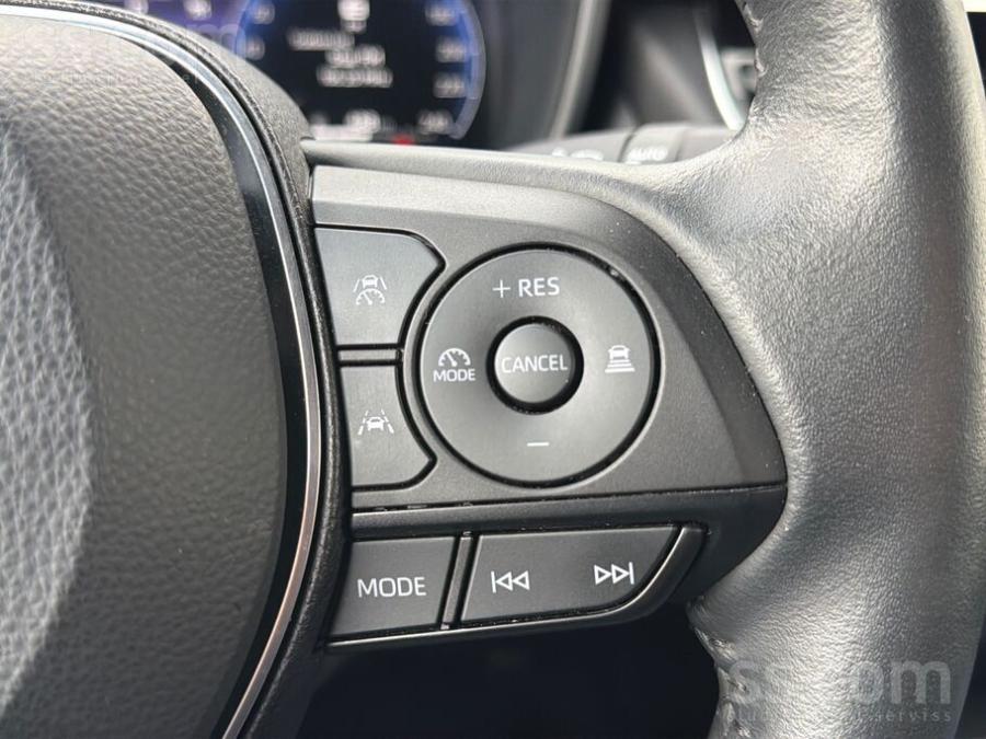 Balts Toyota Corolla 2024 Rīga, ar dzinēja tilpumu 1.80 L un nobraukumu 20 tūkst. km par 23590 €, foto 23 vietnē AUTOMOTO.COM.LV