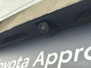 Balts Toyota Corolla 2024 Rīga, ar dzinēja tilpumu 1.80 L un nobraukumu 20 tūkst. km par 23590 €, foto 31 vietnē AUTOMOTO.COM.LV