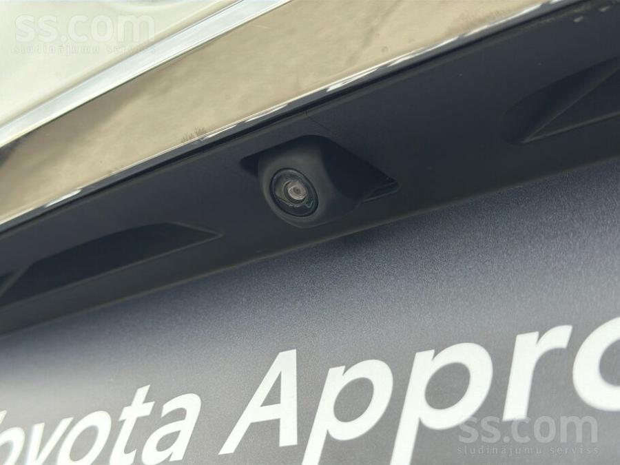 Balts Toyota Corolla 2024 Rīga, ar dzinēja tilpumu 1.80 L un nobraukumu 20 tūkst. km par 23590 €, foto 31 vietnē AUTOMOTO.COM.LV