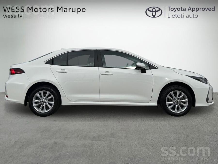 Balts Toyota Corolla 2025 Rīga, ar dzinēja tilpumu 1.80 L un nobraukumu 45 tūkst. km par 22990 €, foto 17 vietnē AUTOMOTO.COM.LV