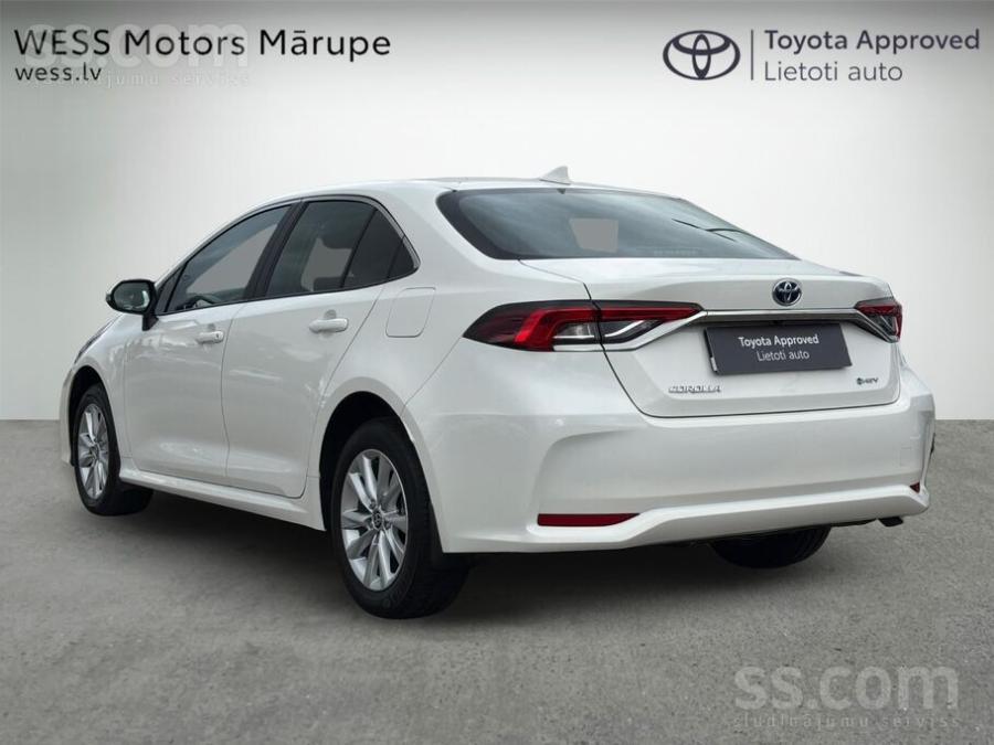 Balts Toyota Corolla 2025 Rīga, ar dzinēja tilpumu 1.80 L un nobraukumu 45 tūkst. km par 22990 €, foto 18 vietnē AUTOMOTO.COM.LV