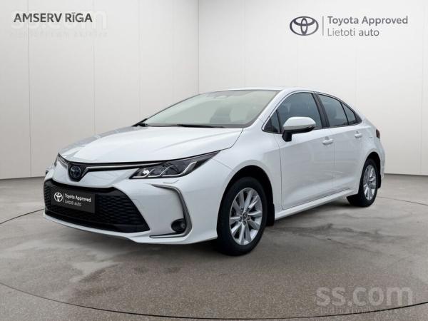 Balts Toyota Corolla 2025 Rīga, ar dzinēja tilpumu 1.80 L un nobraukumu 40 tūkst. km par 22400 €, foto 1 vietnē AUTOMOTO.COM.LV