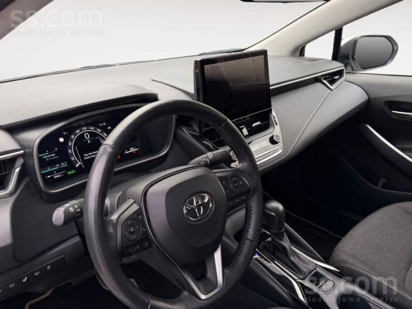 Balts Toyota Corolla 2025 Rīga, ar dzinēja tilpumu 1.80 L un nobraukumu 40 tūkst. km par 22400 €, foto 10 vietnē AUTOMOTO.COM.LV
