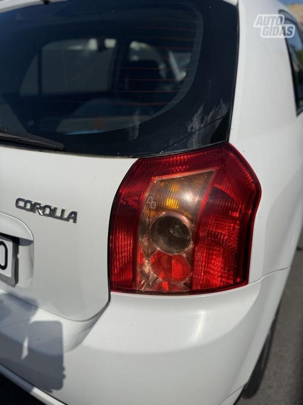 Белый Тойота Королла 2006 в Каунас, объемом двигателя 1.60 л и пробегом 275 тыс. км за 2200 €, фото 8 на AUTOMOTO.COM.LV