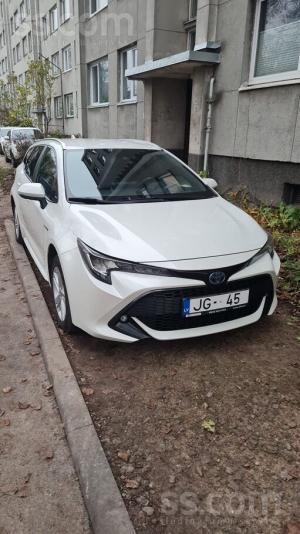 Balts Toyota Corolla 2019 Rīga, ar dzinēja tilpumu 1.80 L un nobraukumu 178 tūkst. km par 15100 €, foto 4 vietnē AUTOMOTO.COM.LV