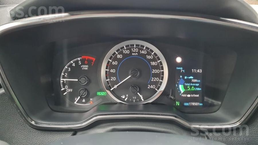 Balts Toyota Corolla 2019 Rīga, ar dzinēja tilpumu 1.80 L un nobraukumu 178 tūkst. km par 15100 €, foto 7 vietnē AUTOMOTO.COM.LV