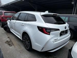 Balts Toyota Corolla 2019 Marijampole, ar dzinēja tilpumu 1.80 L un nobraukumu 117 tūkst. km par 11750 €, foto 3 vietnē AUTOMOTO.COM.LV