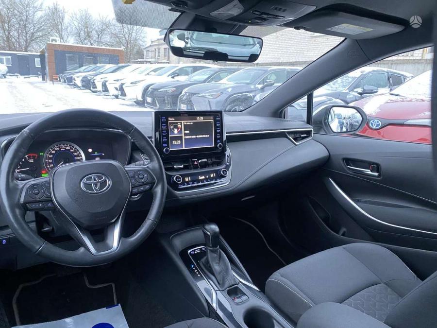 Balts Toyota Corolla 2019 Viļņa, ar dzinēja tilpumu 1.80 L un nobraukumu 182 tūkst. km par 12700 €, foto 13 vietnē AUTOMOTO.COM.LV