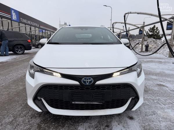 Balts Toyota Corolla 2019 Viļņa, ar dzinēja tilpumu 1.80 L un nobraukumu 398 tūkst. km par 11450 €, foto 2 vietnē AUTOMOTO.COM.LV