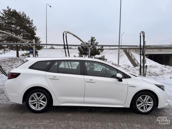 Balts Toyota Corolla 2019 Viļņa, ar dzinēja tilpumu 1.80 L un nobraukumu 398 tūkst. km par 11450 €, foto 4 vietnē AUTOMOTO.COM.LV