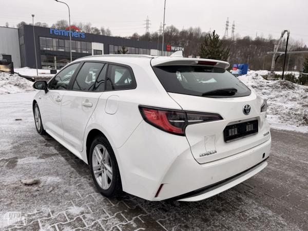 Balts Toyota Corolla 2019 Viļņa, ar dzinēja tilpumu 1.80 L un nobraukumu 398 tūkst. km par 11450 €, foto 7 vietnē AUTOMOTO.COM.LV