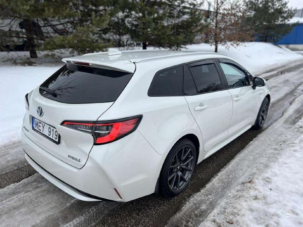 Balts Toyota Corolla 2019 Kauņa, ar dzinēja tilpumu 1.80 L un nobraukumu 280 tūkst. km par 13500 €, foto 3 vietnē AUTOMOTO.COM.LV