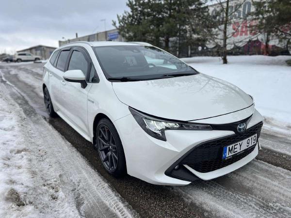 Balts Toyota Corolla 2019 Kauņa, ar dzinēja tilpumu 1.80 L un nobraukumu 280 tūkst. km par 13500 €, foto 9 vietnē AUTOMOTO.COM.LV
