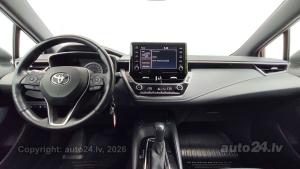 White Toyota Corolla 2019 in Tallinn, with an engine capacity of 1.20 L and mileage of 93 thousand km for 15495 €, photo 9 on AUTOMOTO.COM.LV