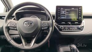 White Toyota Corolla 2019 in Tallinn, with an engine capacity of 1.20 L and mileage of 93 thousand km for 15495 €, photo 10 on AUTOMOTO.COM.LV