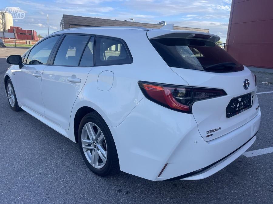 Balts Toyota Corolla 2019 Kauņa, ar dzinēja tilpumu 1.80 L un nobraukumu 216 tūkst. km par 12750 €, foto 4 vietnē AUTOMOTO.COM.LV