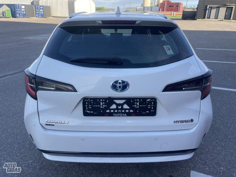 Balts Toyota Corolla 2019 Kauņa, ar dzinēja tilpumu 1.80 L un nobraukumu 216 tūkst. km par 12750 €, foto 16 vietnē AUTOMOTO.COM.LV