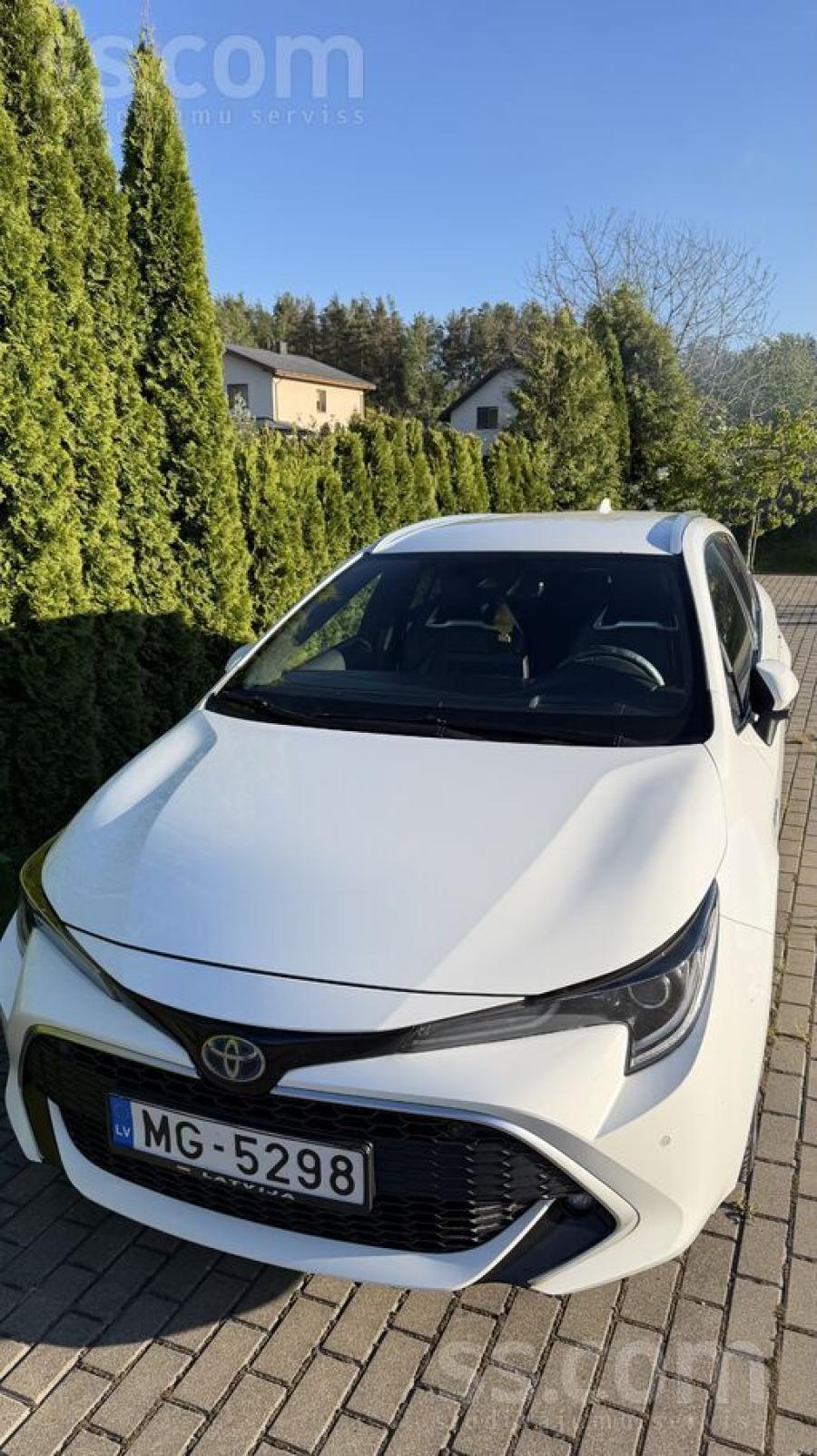 Balts Toyota Corolla 2019 Rīga, ar dzinēja tilpumu 1.80 L un nobraukumu 319 tūkst. km par 11900 €, foto 1 vietnē AUTOMOTO.COM.LV