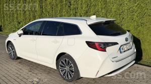 Balts Toyota Corolla 2019 Rīga, ar dzinēja tilpumu 1.80 L un nobraukumu 319 tūkst. km par 11900 €, foto 4 vietnē AUTOMOTO.COM.LV