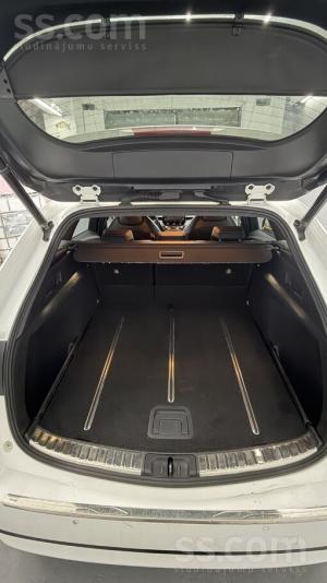 Balts Toyota Corolla 2019 Rīga, ar dzinēja tilpumu 1.80 L un nobraukumu 319 tūkst. km par 11900 €, foto 9 vietnē AUTOMOTO.COM.LV